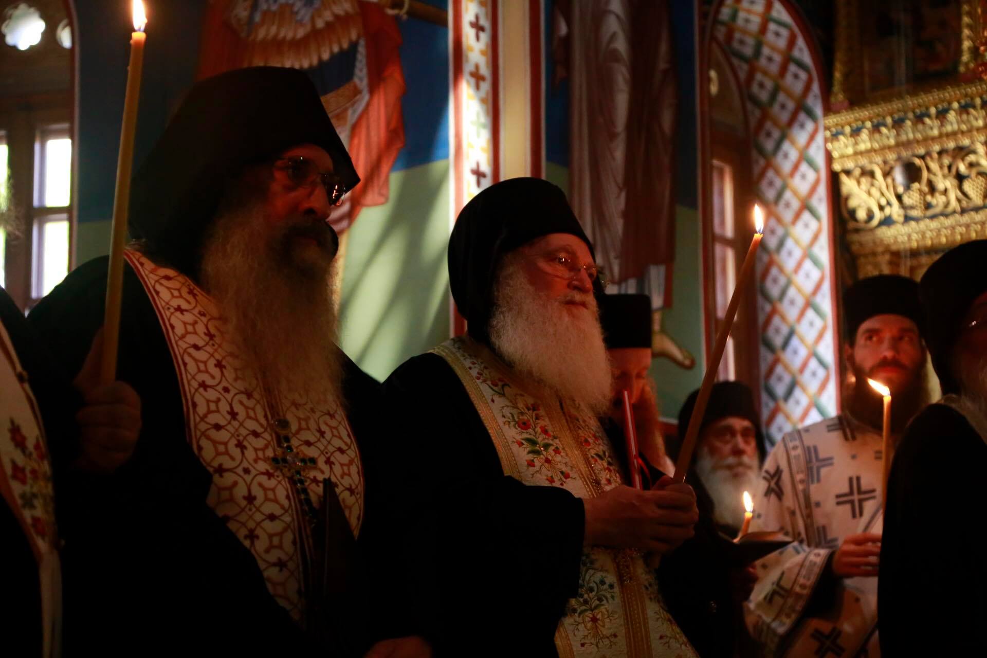 Η Εκκλησία αποχαιρέτησε τον Γέροντα Αιμιλιανό Σιμωνοπετρίτη - Δείτε ...