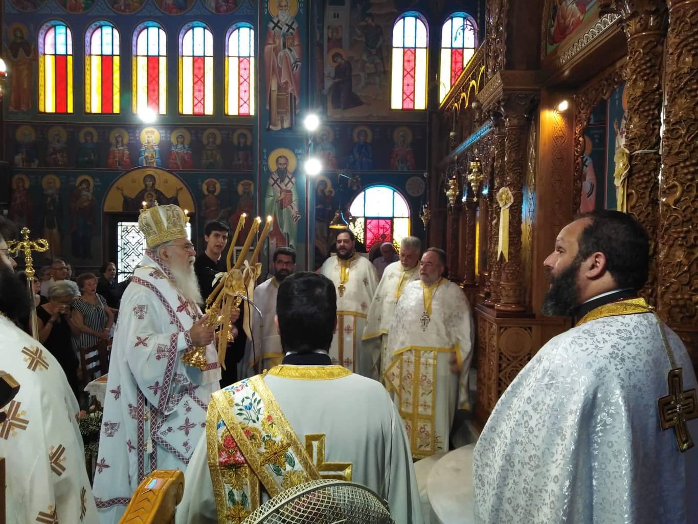 Στον Ι.Ν. Αγ. Γεωργίου Κηπουπόλεως ο Μητρ. Περιστερίου - Ορθοδοξία News ...