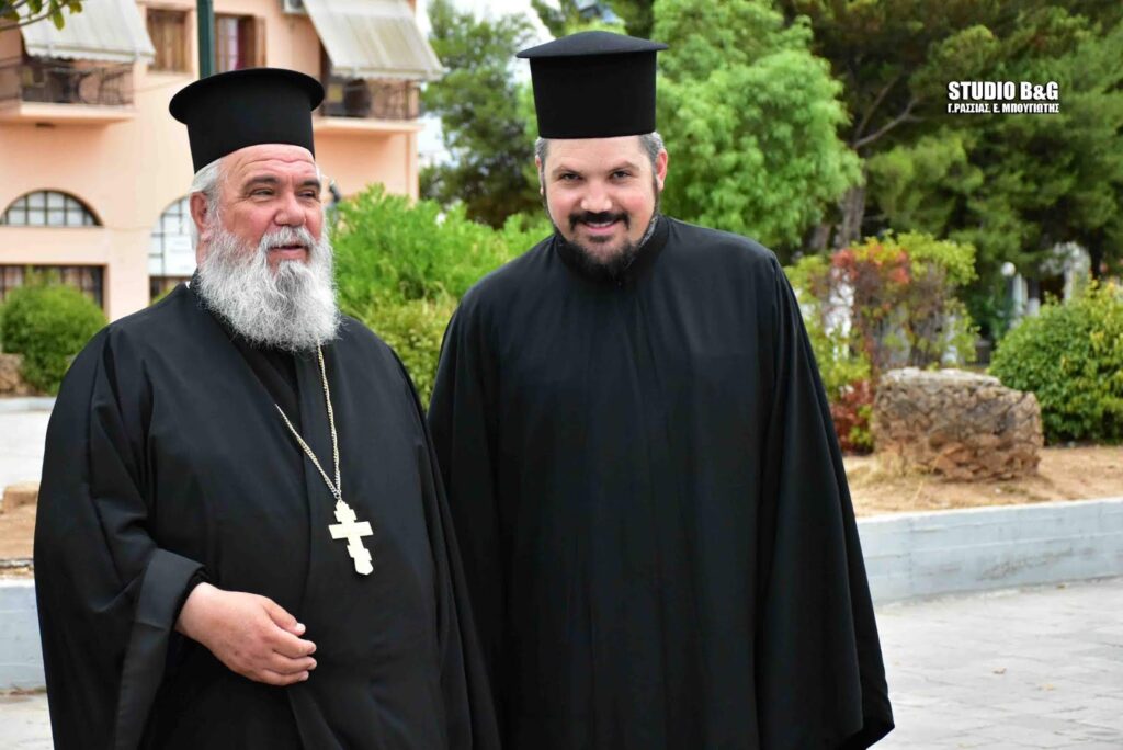 Πώς σώθηκε η Παναγιά η Τριχερούσα από τους Τούρκους - Ορθοδοξία News Agency