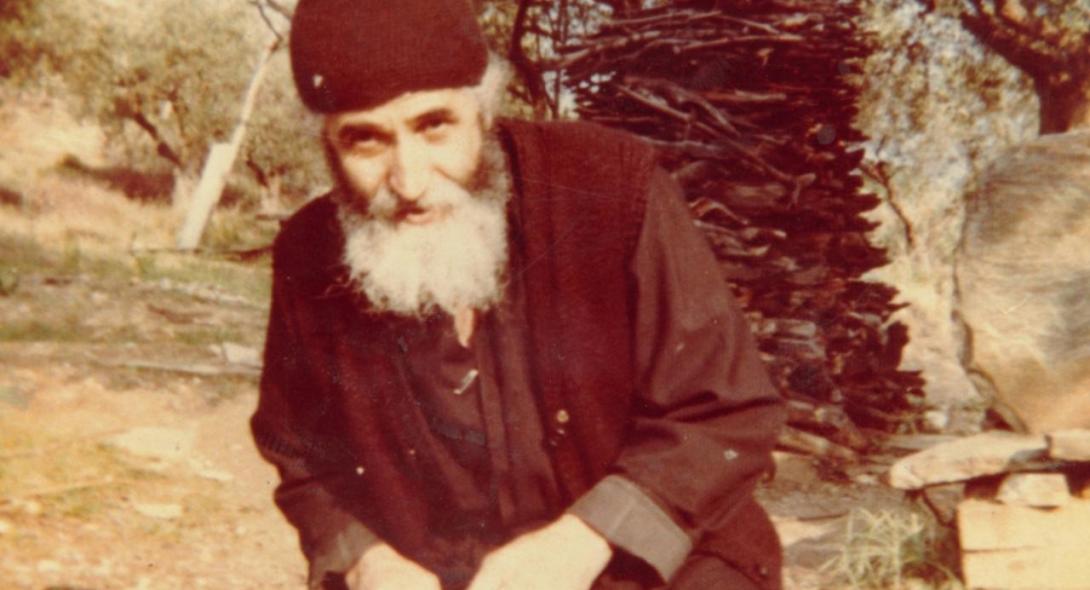 Άγιος Παϊσιος: Η ιστορία ζωής ενός δημοφιλούς Αγιορείτη Μοναχού ...