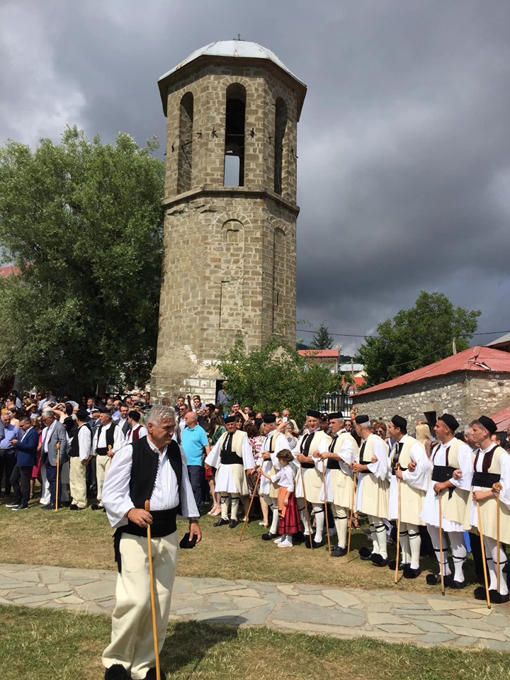 ΑΕΤΟΣ Grevena Γρεβενά : ΣΑΜΑΡΙΝΑ ΓΡΕΒΕΝΏΝ: Μετά τη Θεία Λειτουργία ...
