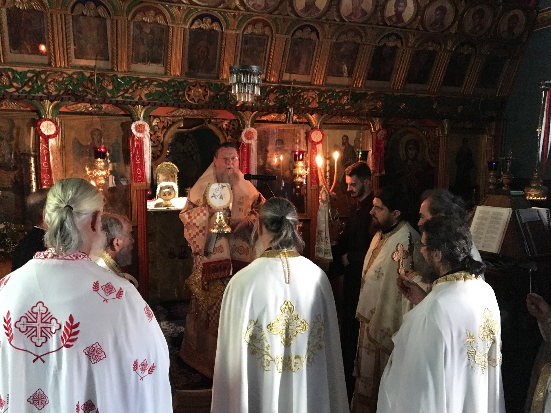 Πανηγύρισε η Ι.Μ. Κοιμήσεως της Θεοτόκου Βλοχού Τριχωνίδος - Ορθοδοξία ...