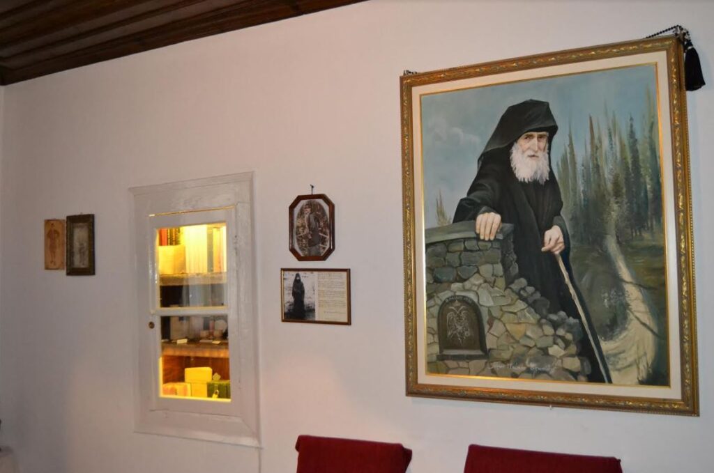 Στο πατρικό σπίτι του Αγίου Παϊσίου - ΑΦΙΕΡΩΜΑ - Ορθοδοξία News Agency