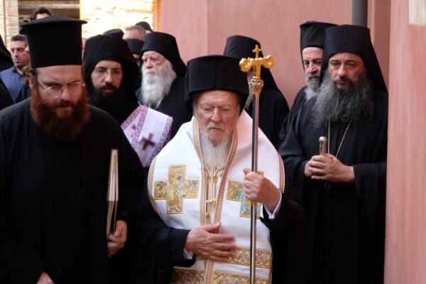 Στην Ι.Μ. Παντοκράτορος ο Οικ. Πατριάρχης - Ορθοδοξία News Agency