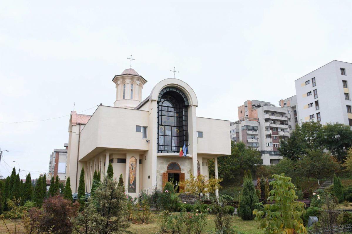 Hramul Parohiei „Sfântul Apostol Toma” din Cluj-Napoca - Ορθοδοξία News ...