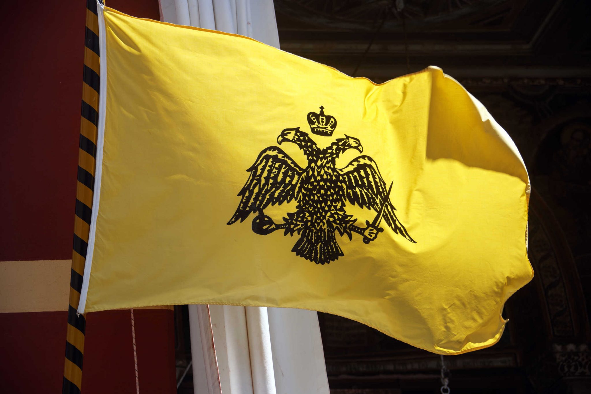 The flag of Mount Athos: the double-headed eagle flag - Ορθοδοξία News ...