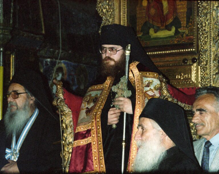 Η ΦΩΤΟΓΡΑΦΙΑ ΤΗΣ ΗΜΕΡΑΣ: Εφραίμ της Αριζόνας και Χριστόδουλος ...
