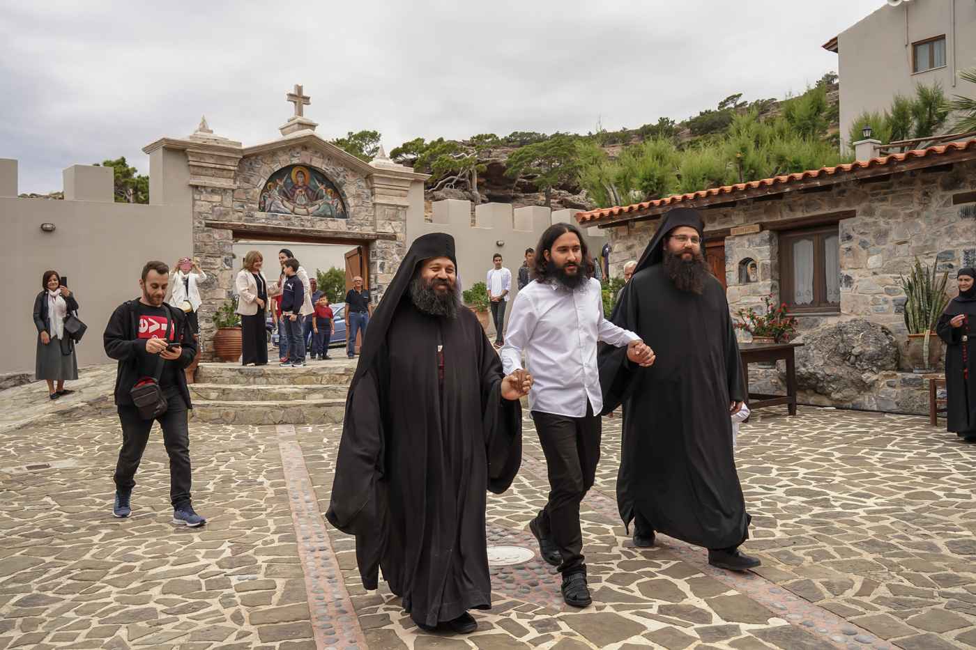 Κουρά Μοναχού στην Ιερά Μονή Κουδουμά - Ορθοδοξία News Agency