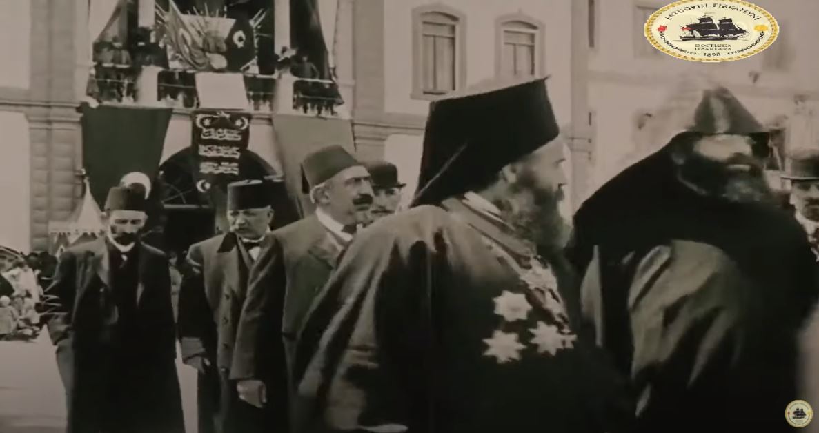 Η Σμύρνη και ο Μητροπολίτης Χρυσόστομος σε video του 1911 - Ορθοδοξία ...