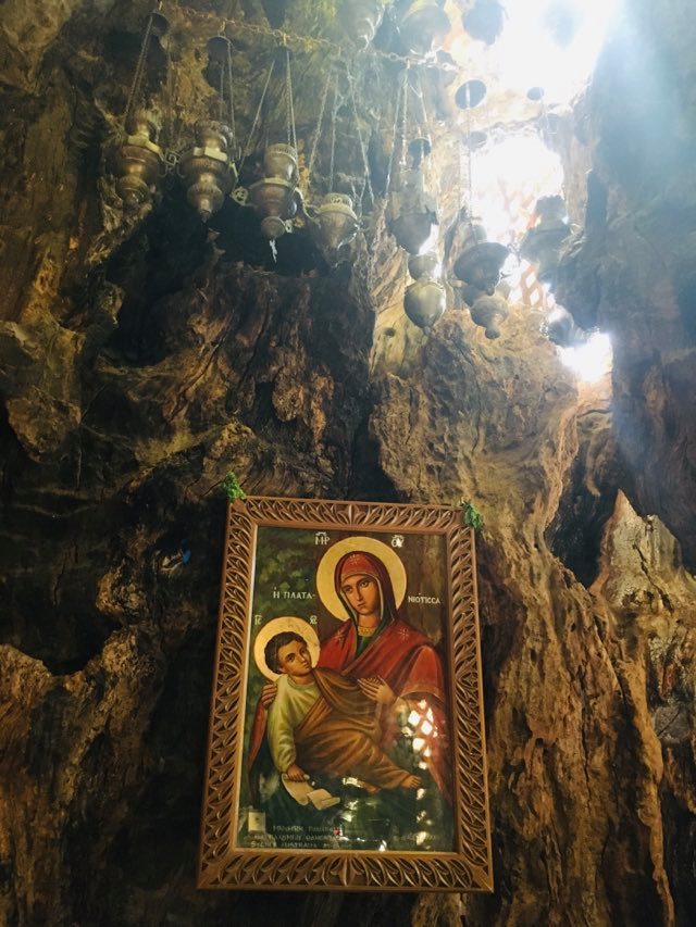 Κινδυνεύει η Παναγία η Πλατανιώτισσα στα Καλάβρυτα - Ορθοδοξία News Agency