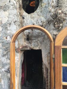 Κινδυνεύει η Παναγία η Πλατανιώτισσα στα Καλάβρυτα - Ορθοδοξία News Agency