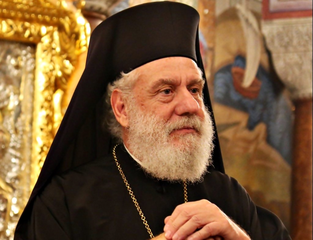 "Η Παναγιά της Τήνου είναι ζωντανή και είναι παντού" - Ορθοδοξία News ...