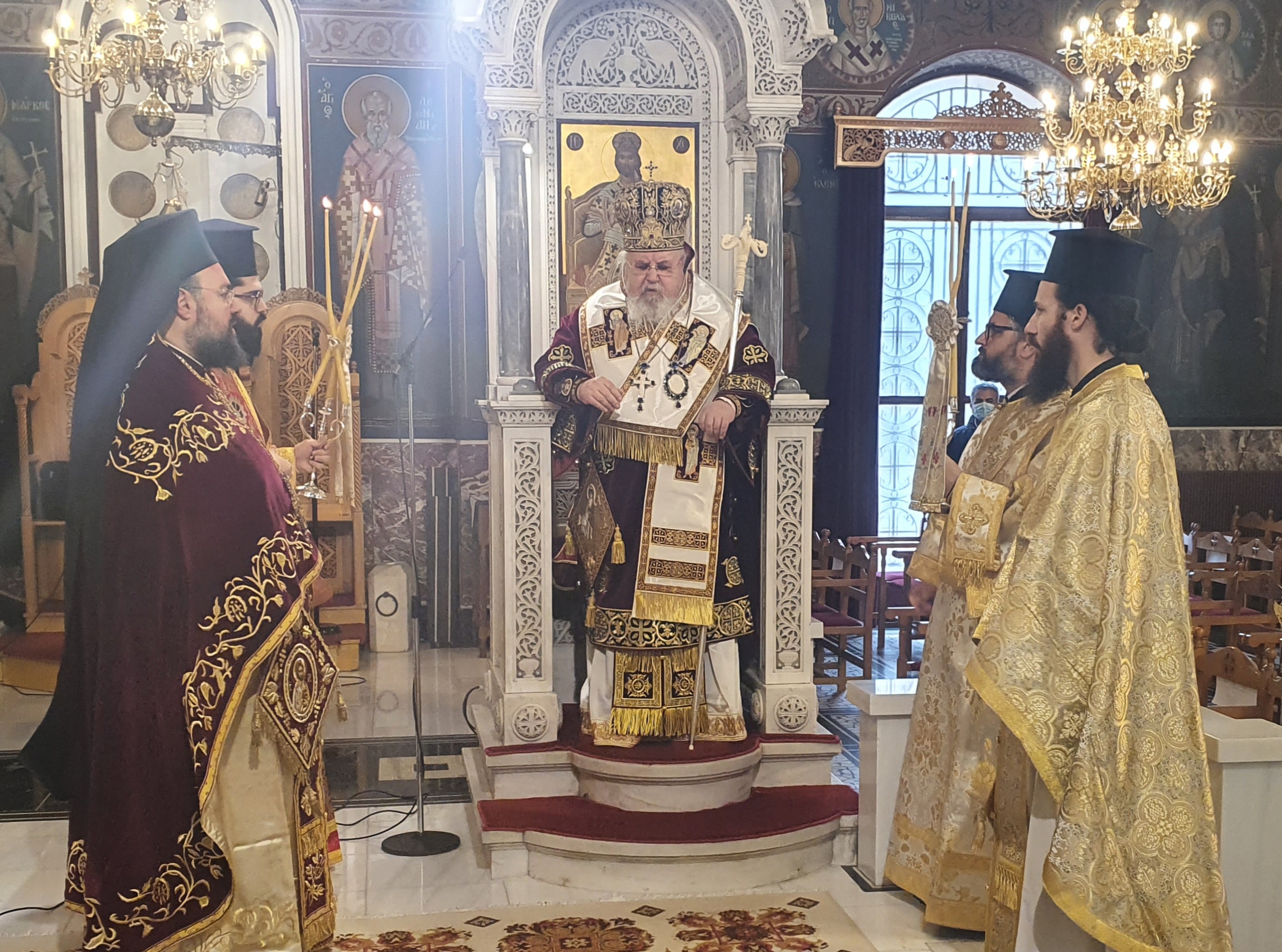 Καισαριανής Δανιήλ: "Αυτοτιμωρία να κλείνεις τα μάτια σου στον Χριστό ...