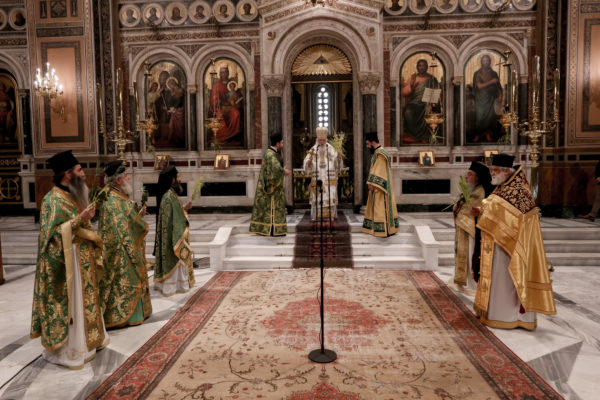 Ο Αρχιεπίσκοπος Ιερώνυμος στον Καθεδρικό Ναό Αθηνών (ΦΩΤΟ) - Ορθοδοξία ...