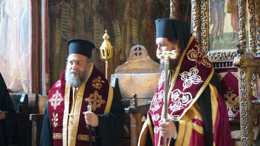 Ο Θεοφιλέστατος Επίσκοπος Πατάρων στην Ιερά Μονή Δουσίκου - Ορθοδοξία ...