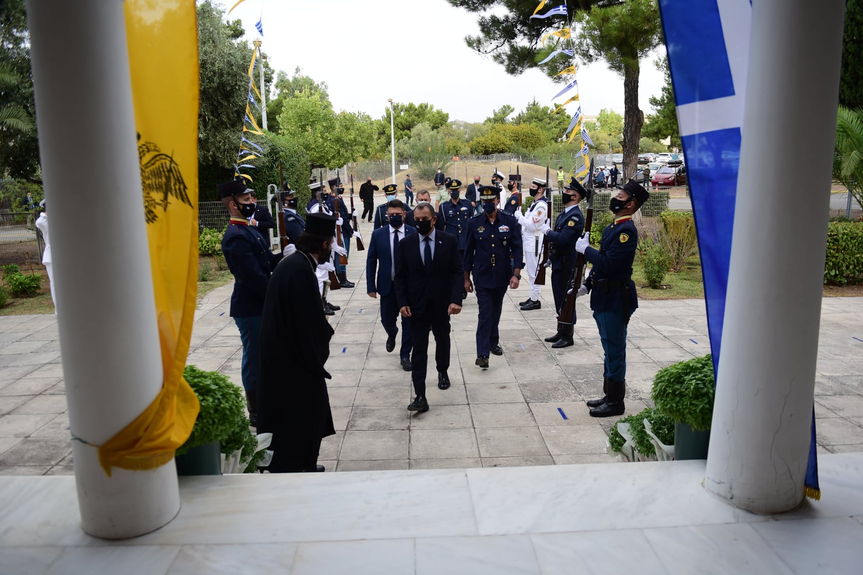 Πανηγύρισε ο ναός της Παντανάσσης στο Στρατόπεδο «Παπάγου» - Ορθοδοξία ...