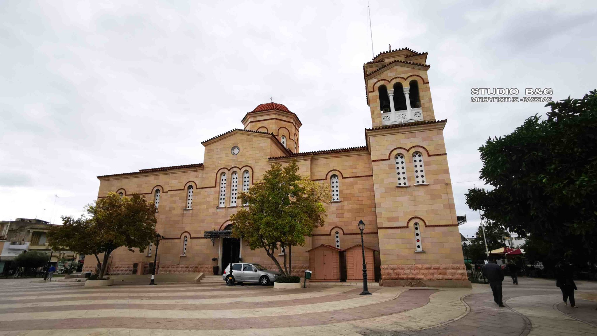 Μυροβλύζουν τα λείψανα του Αγίου Πέτρου, πολιούχου Άργους - Ορθοδοξία ...