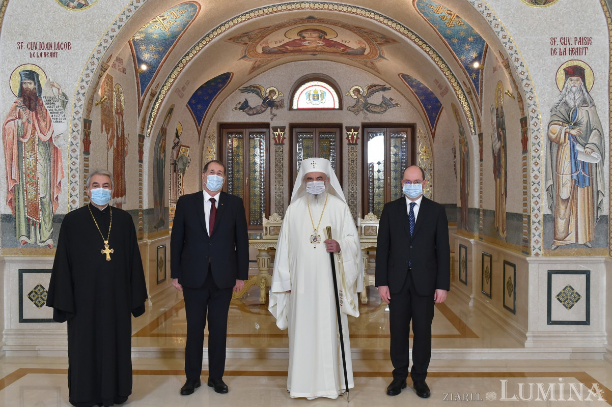 Patriarch of Romania Daniel honored by country's presidential office ...