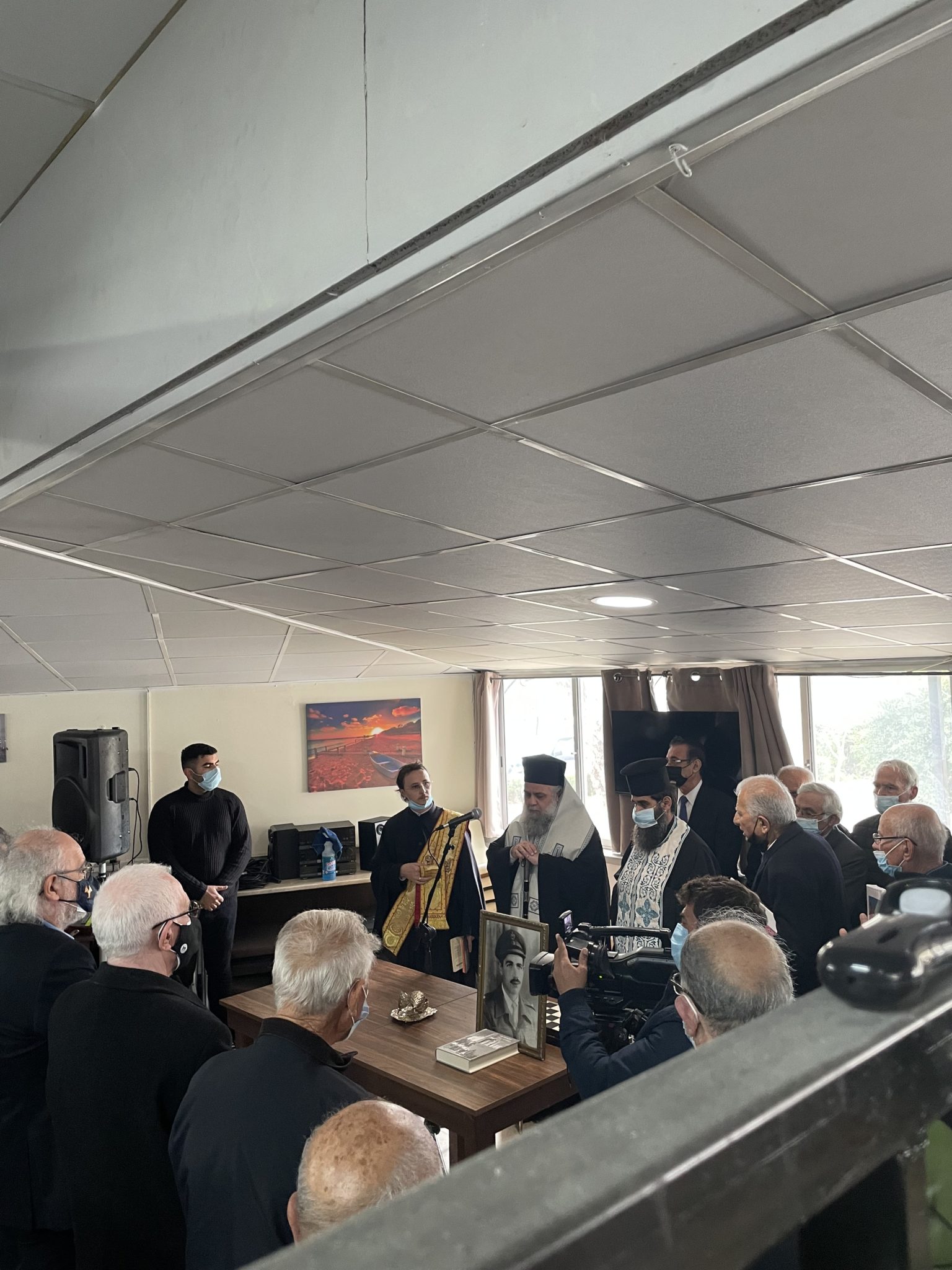 Ετήσιο μνημόσυνο του ήρωα της ΕΟΚΑ Γρηγορίου Αυξεντίου - Ορθοδοξία News ...