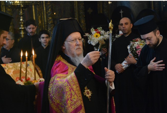 Η Κυριακή της Σταυροπροσκυνήσεως στο Φανάρι - Ορθοδοξία News Agency