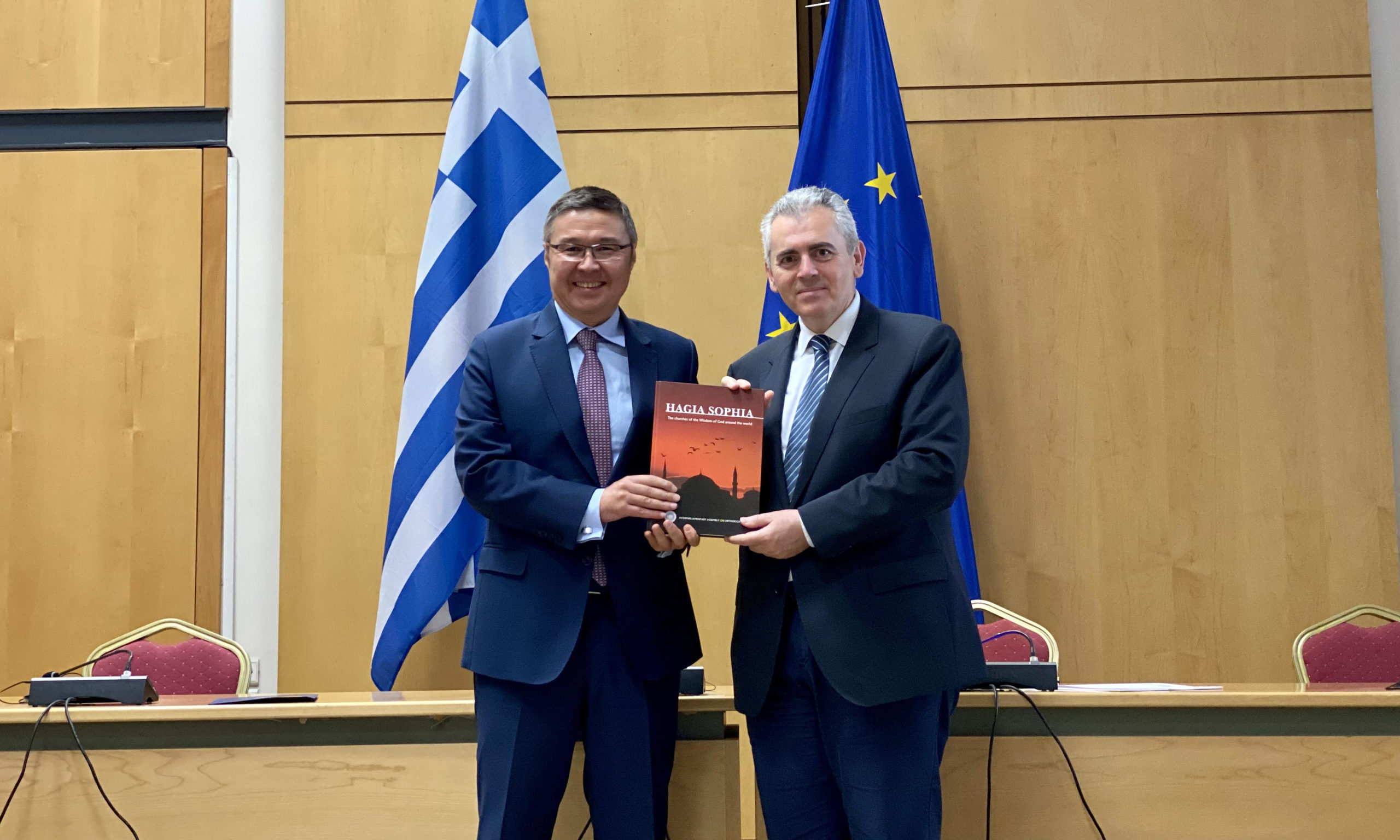 Χαρακόπουλος με Πρέσβη του Καζακστάν για Αγιά Σοφιά και θρησκευτικές ...