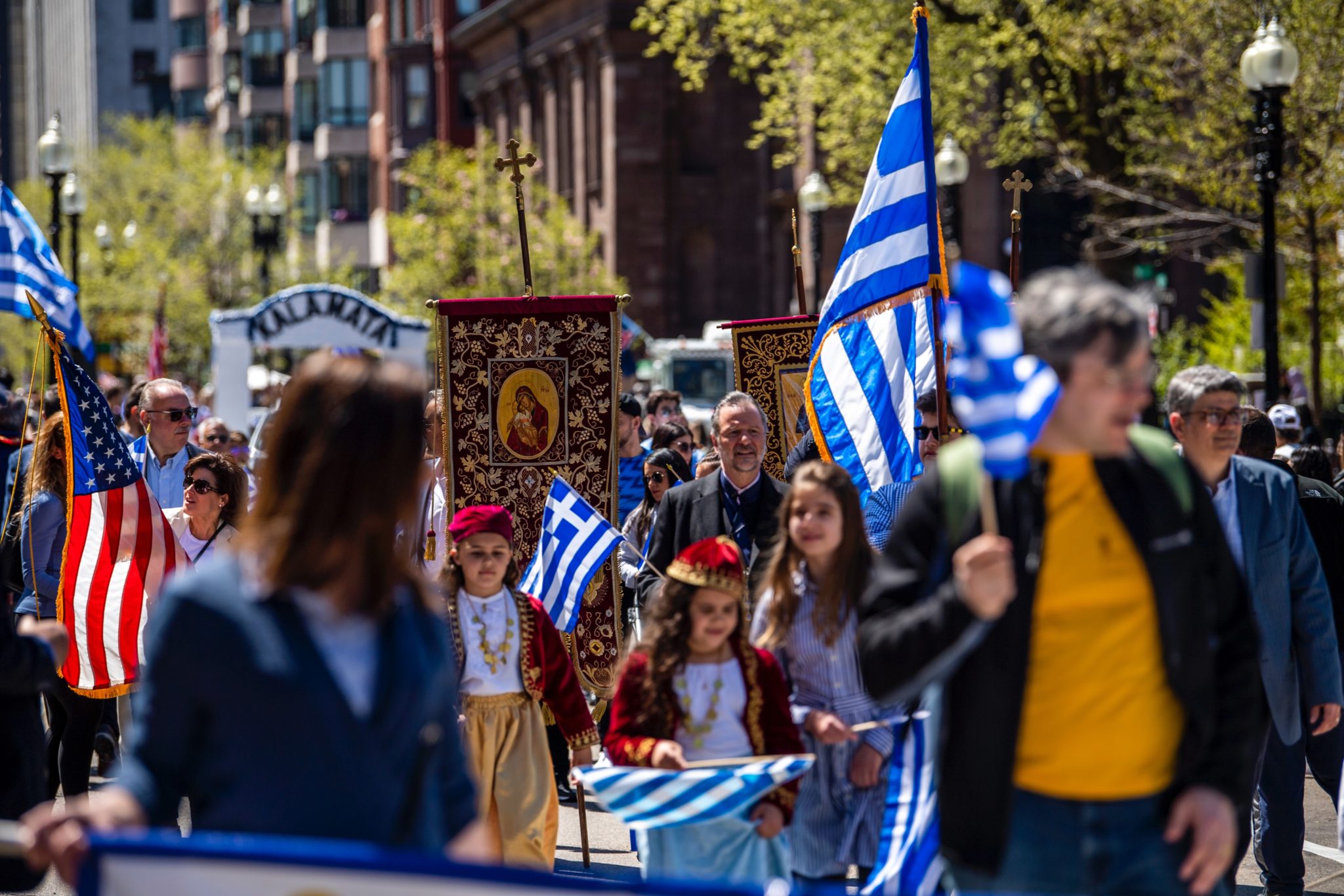 Αμερικής Ελπιδοφόρος: Προνόμιο να ζούμε σε δημοκρατίες όπως οι ΗΠΑ, η ...