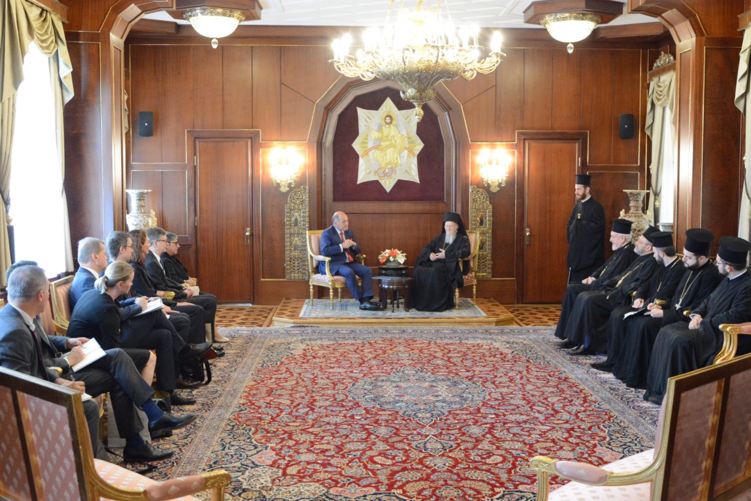 Το Οικουμενικό Πατριαρχείο επισκέφθηκε ο Πρόεδρος της Εθνοσυνέλευσης ...