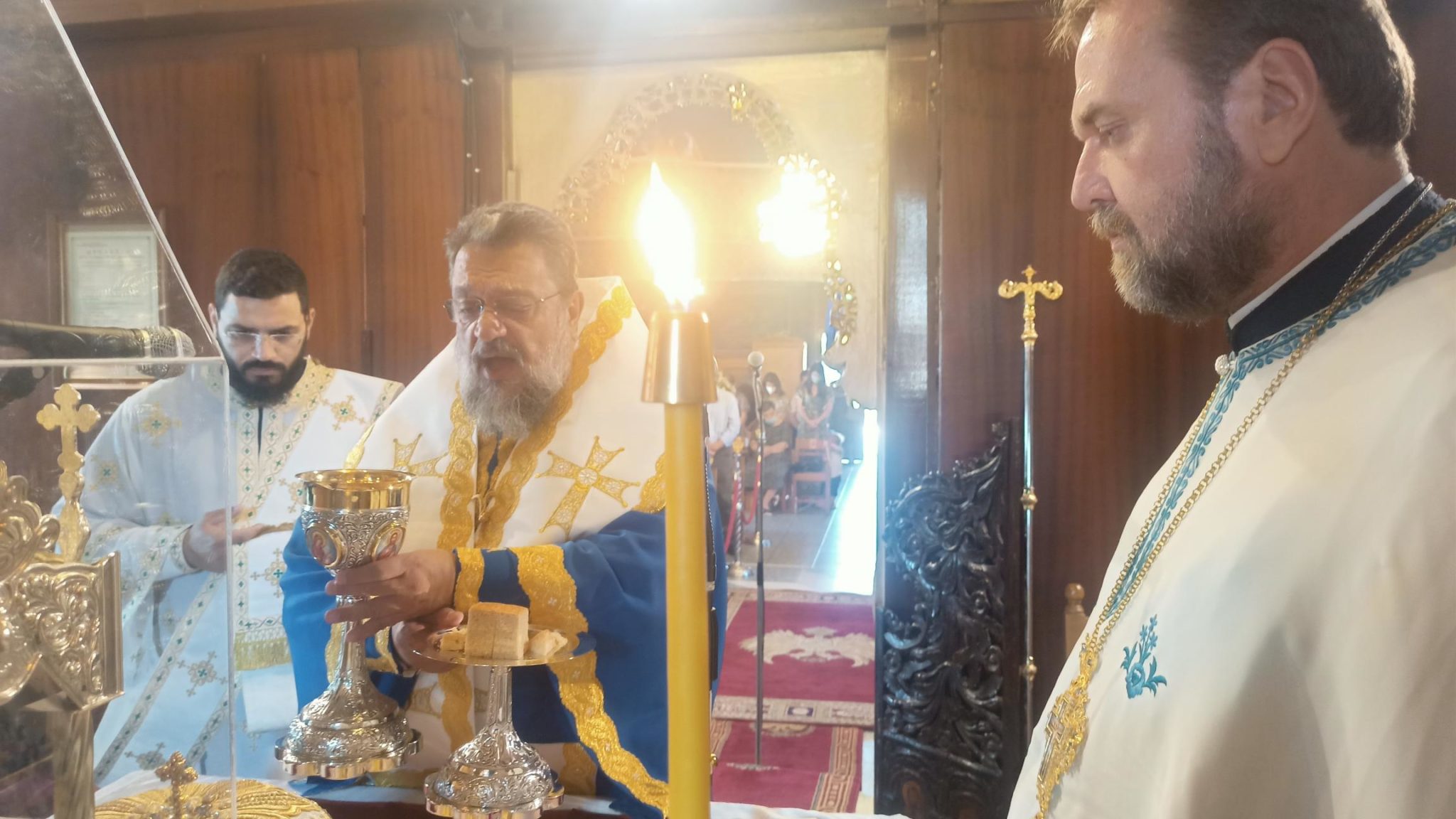 Ο Μητροπολίτης Μεσσηνίας στην Κοίμηση της Θεοτόκου στα Λέικα Καλαμάτας ...