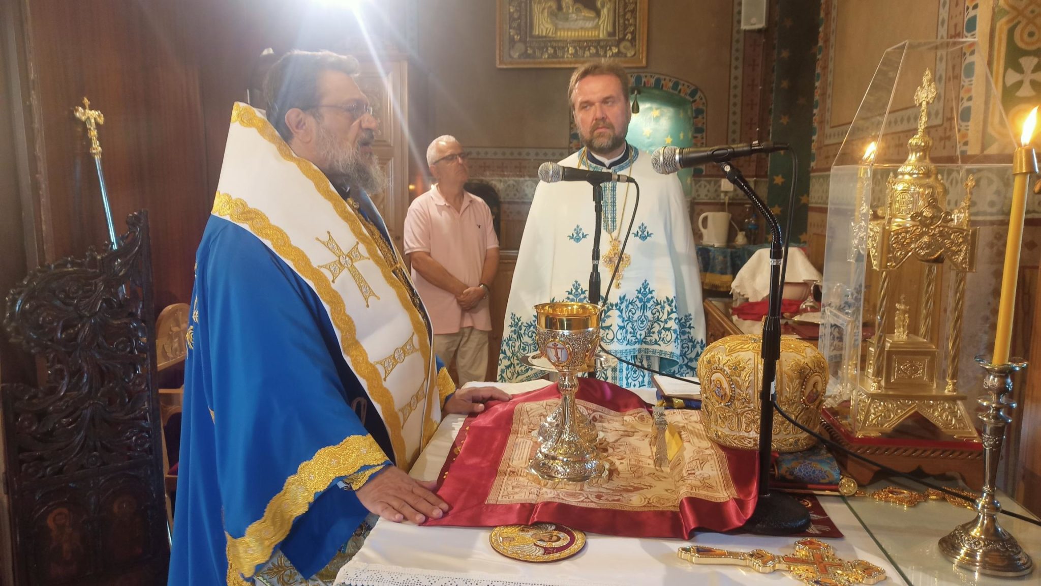 Ο Μητροπολίτης Μεσσηνίας στην Κοίμηση της Θεοτόκου στα Λέικα Καλαμάτας ...