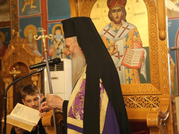 Δείτε την πιο ασυνήθιστη εικόνα της Παναγίας - Ορθοδοξία News Agency