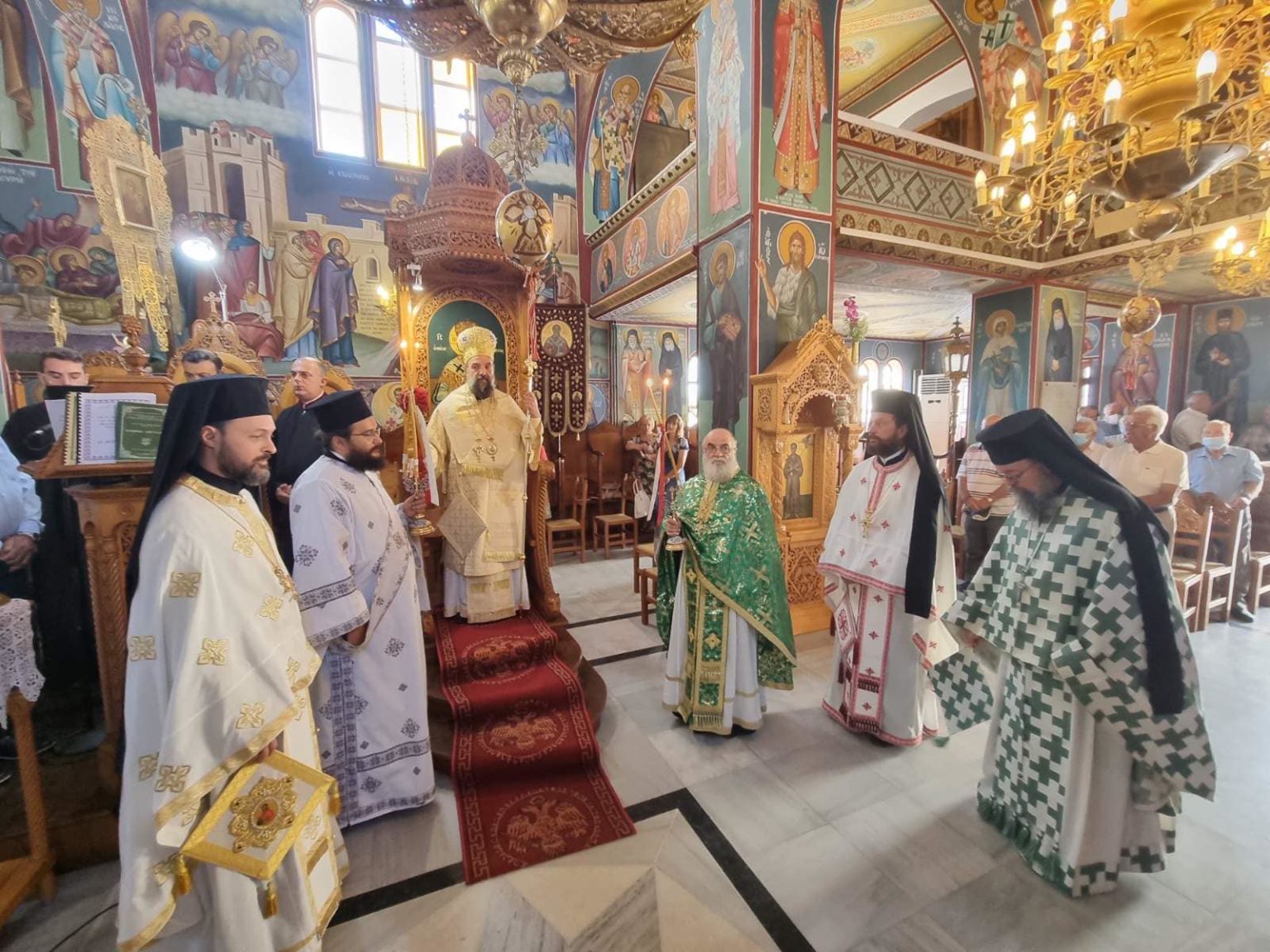 Λιτάνευση της Ιεράς Εικόνας του Αγίου Ευσταθίου στο Κοντοχώρι ...