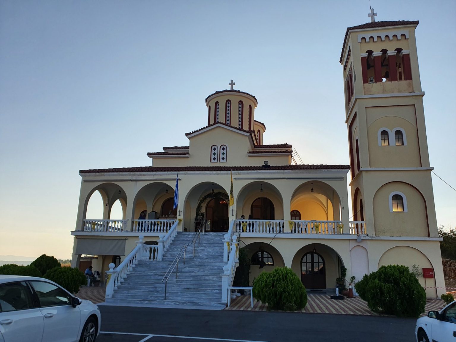 Διορθόδοξο Αρχιερατικό Συλλείτουργο στην Τραγάνα Λοκρίδος - Ορθοδοξία ...
