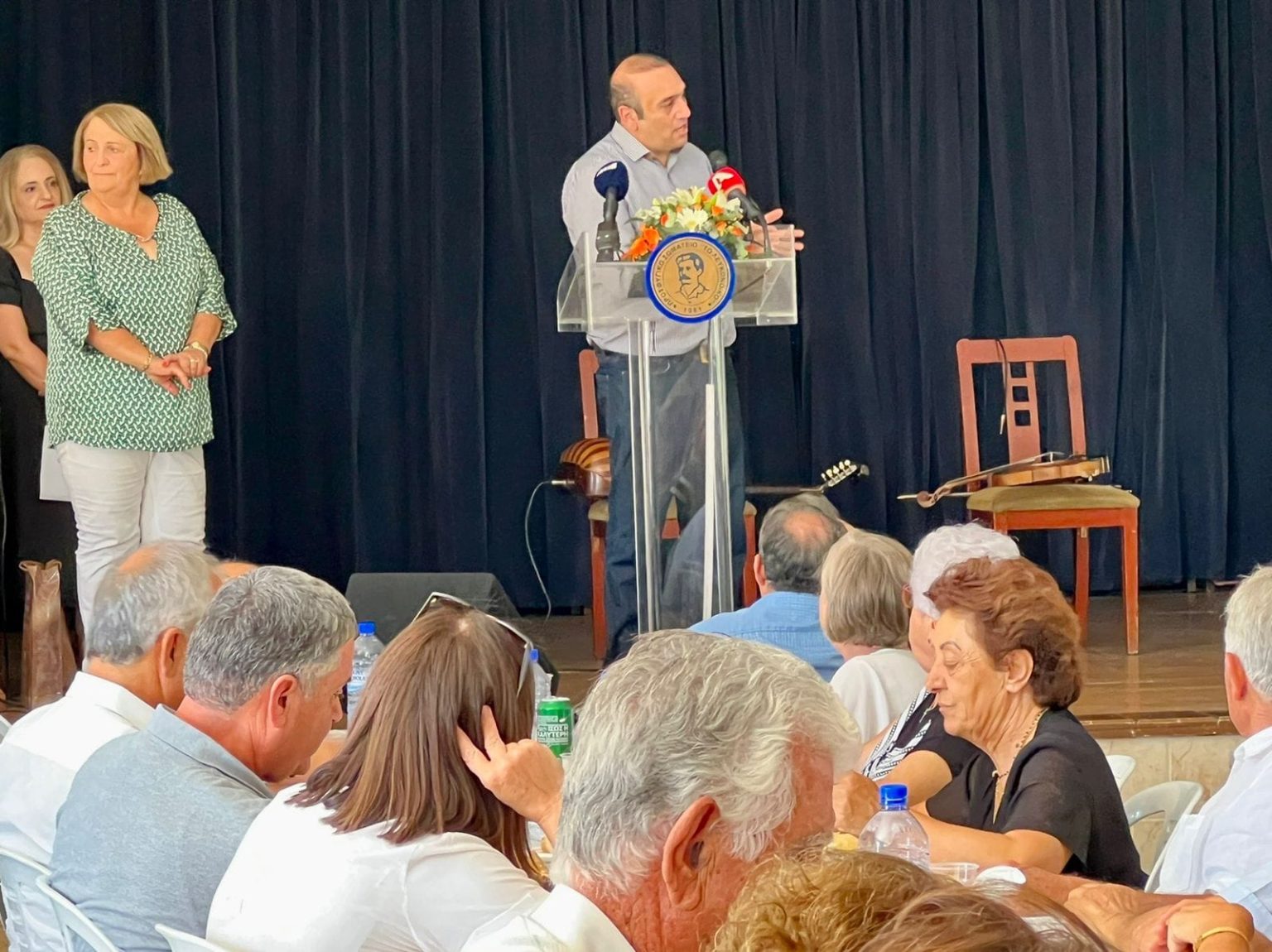 Ταξίδι στις παραδοσιακές γεύσεις και η γιορτή του Τιμίου Σταυρού στην ...
