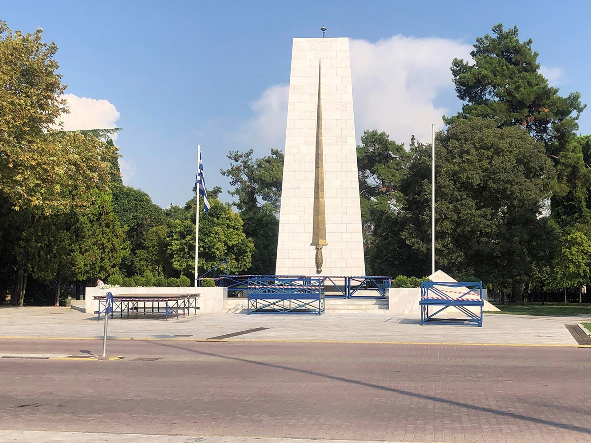 Κομοτηνή: Εργασίες ενόψει της υποδοχής της Ιερής Εικόνας Παναγίας ...