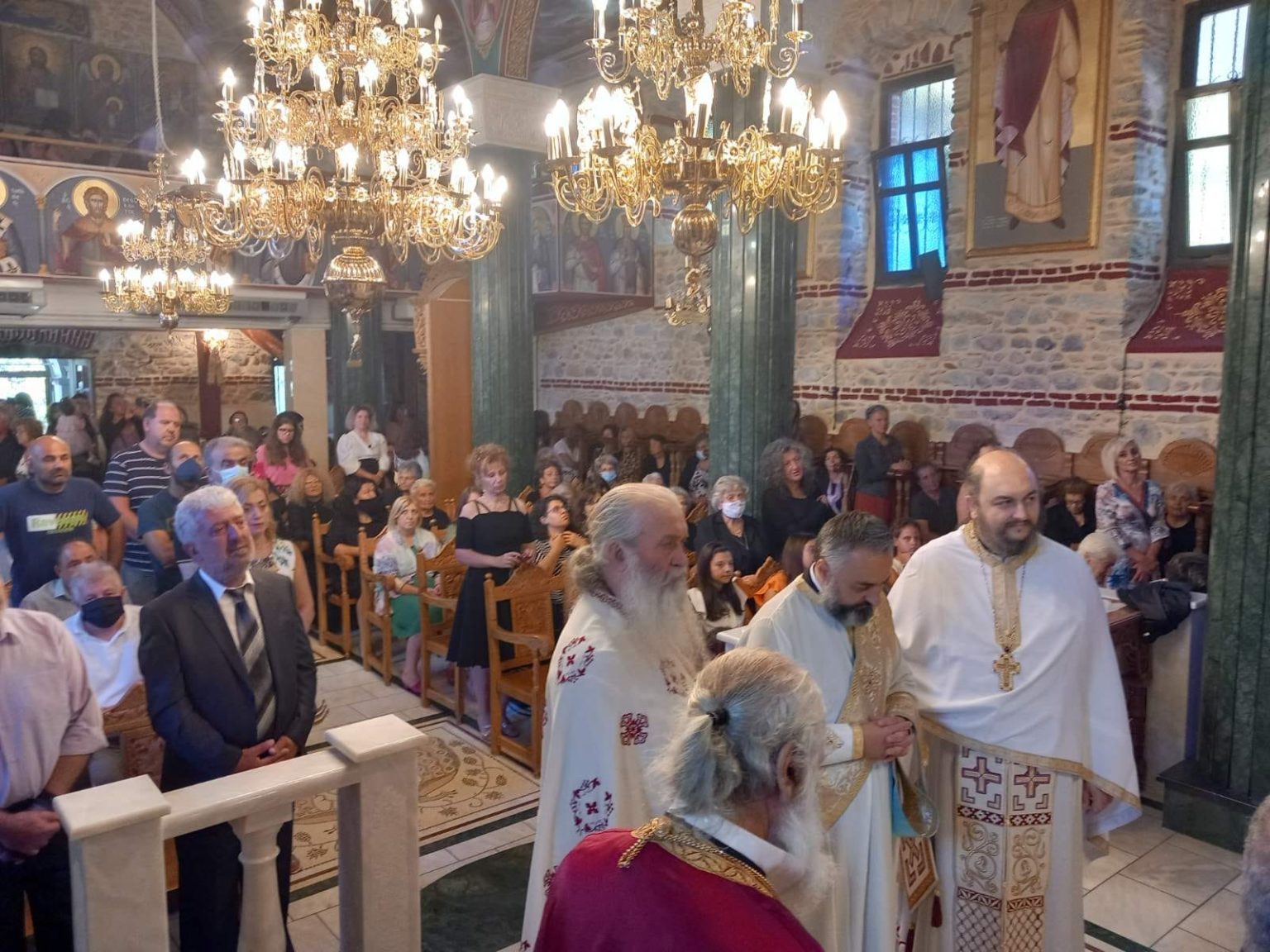 Η εις Πρεσβύτερον χειροτονία του π. Γεωργίου Χατζημάνου υπό του ...