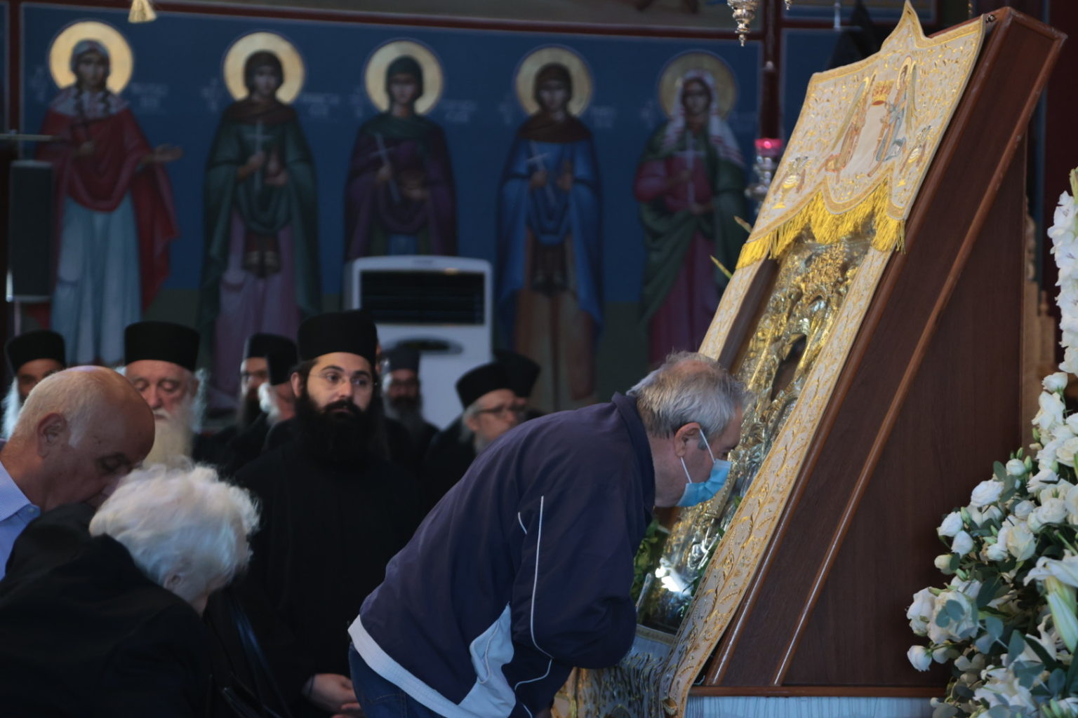 ΑΠΟΣΤΟΛΗ - ΚΟΜΟΤΗΝΗ: Θεία Λειτουργία ενώπιον της Παναγίας "Άξιον Εστίν ...