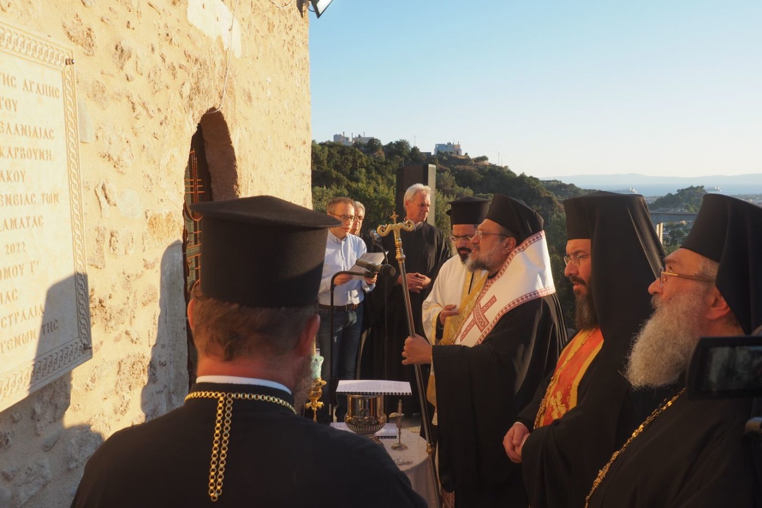 Θυρανοίξια του Αγίου Ιωάννη του "Καρβούνη" στην Καλαμάτα - Ορθοδοξία ...