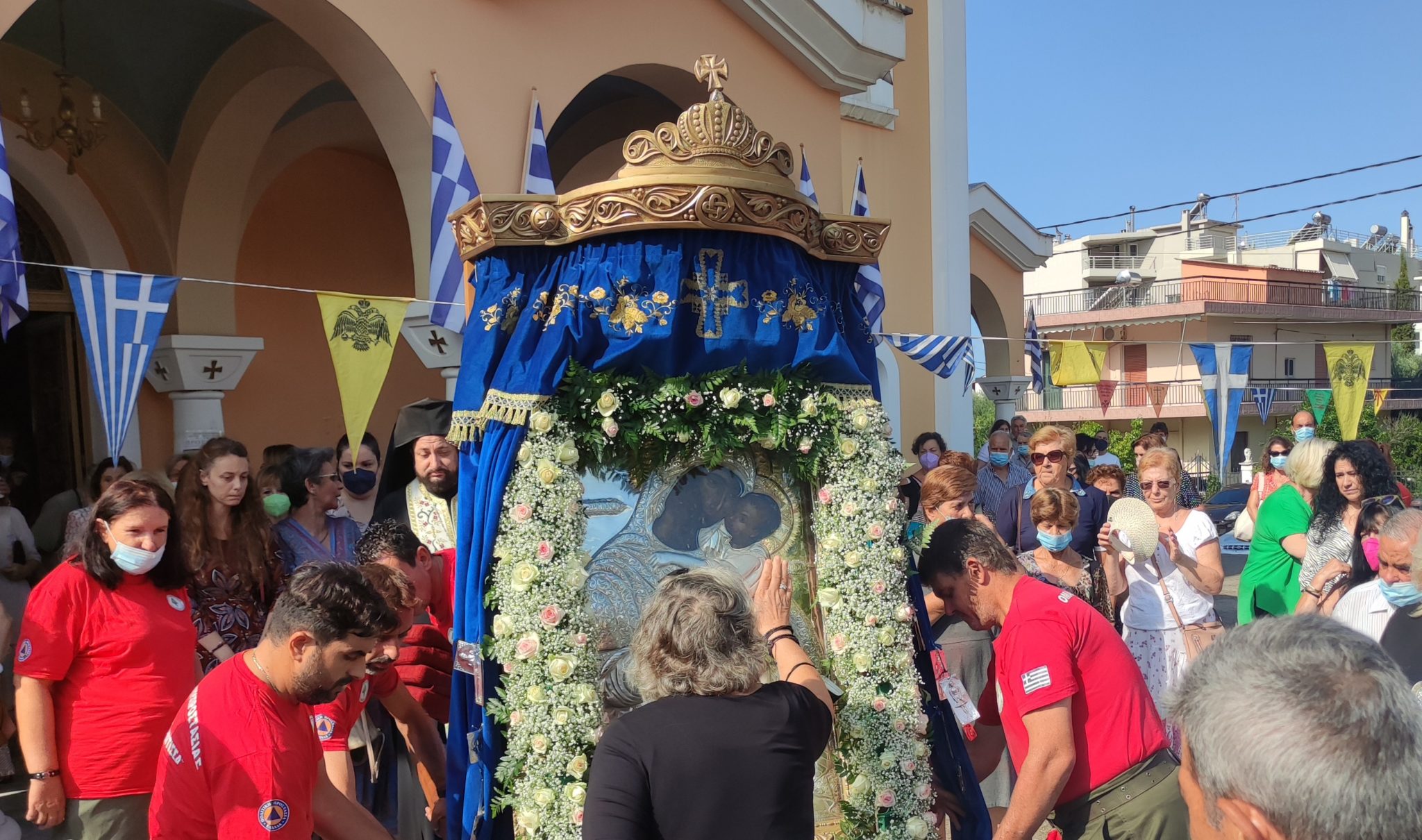 Η Παναγία Δημιοβίτισσα επέστρεψε από την Καλαμάτα στο θρόνο της ...