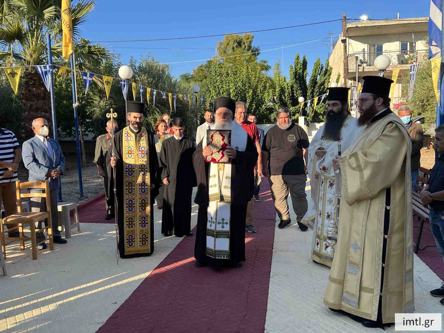 Το Ιερό Ευαγγέλιο από την Πόλη, στο Βύρωνα και στον Αγ. Γεώργιο της Ι.Μ ...