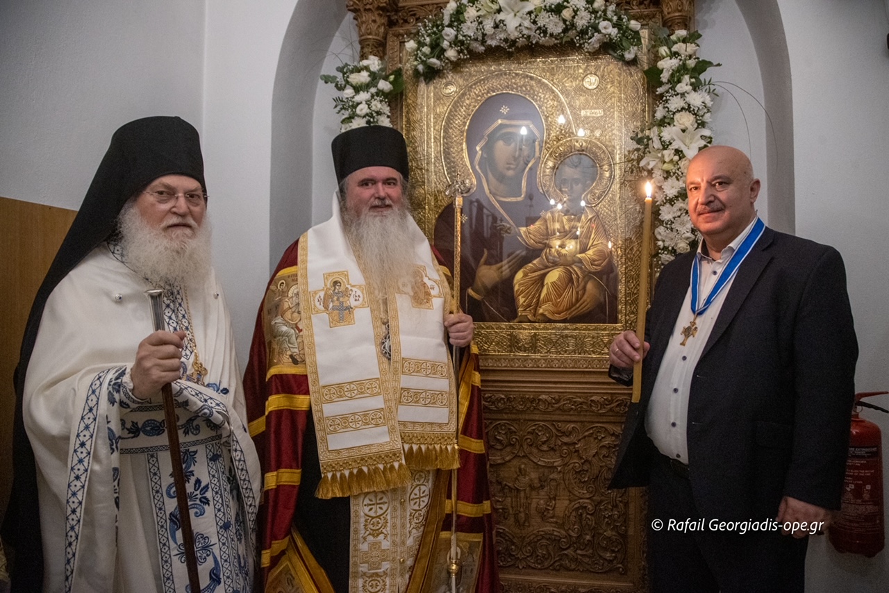 ΚΑΛΑΜΑΡΙΑ: Ιερά Αγρυπνία ενώπιον της Παναγίας της Ελαιοβρύτισσας (ΦΩΤΟ ...