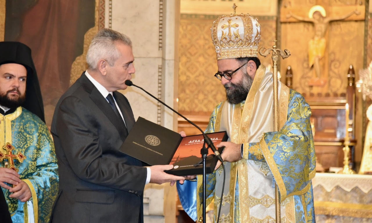 Ο Μάξιμος Χαρακόπουλος στο Παρίσι για την Εθνική Επέτειο του «ΟΧΙ» και ...