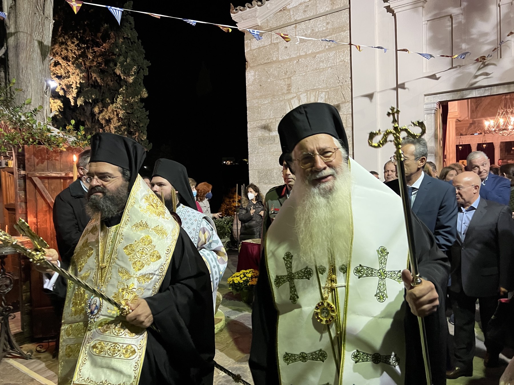 Η Βοιωτική Εκκλησία τίμησε τον ιδρυτή της Ευαγγελιστή Λουκά - Ορθοδοξία ...