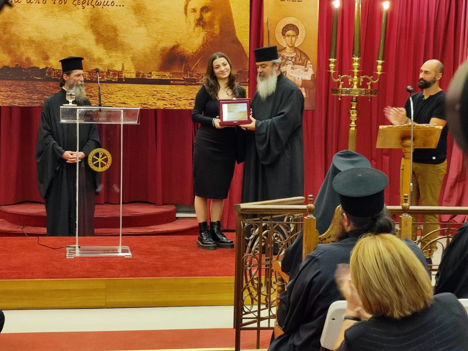 Ο κόσμος έδειξε την αγάπη του στη σειρά Άγιος Παΐσιος με τιμητικά ...