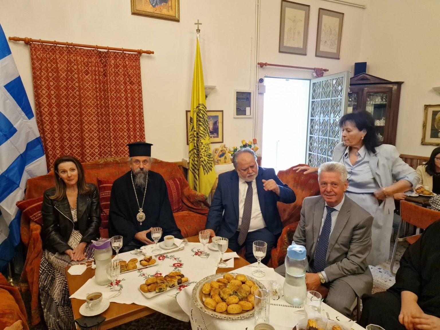 Τον Άγιο Νικόλαο τον Καρπενησιώτη γιόρτασαν οι Καρπενησιώτες της Αθήνας ...