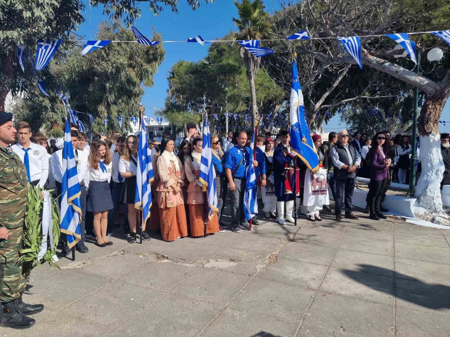 Εκδηλώσεις για την επέτειο του «ΟΧΙ» στην Μητρόπολη Θήρας - Ορθοδοξία ...