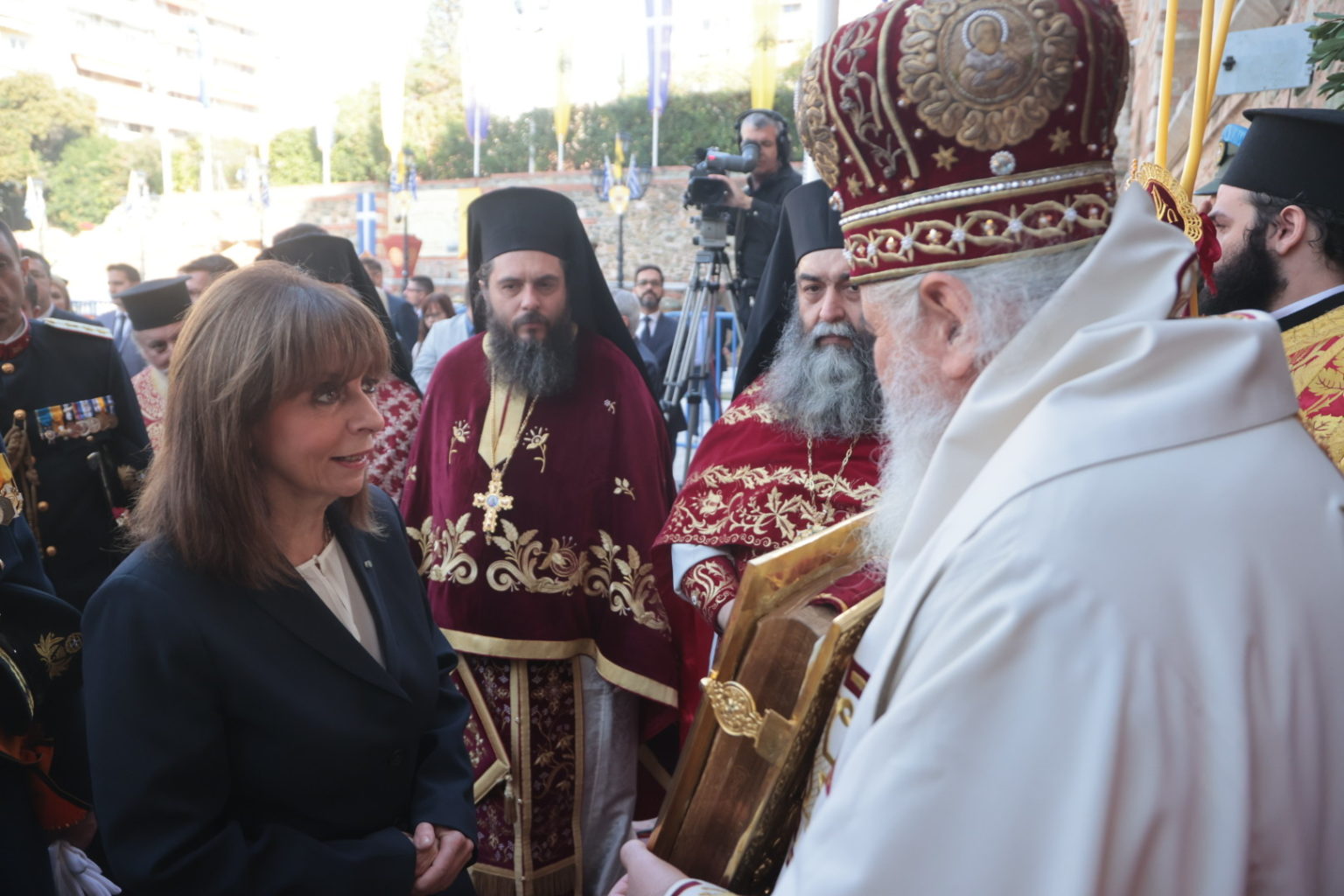 ΘΕΣΣΑΛΟΝΙΚΗ: Δοξολογία για τα 110 χρόνια από την Απελευθέρωση - Διπλά ...