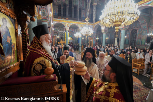 Πανηγυρικός Εσπερινός των Αγίων Αναργύρων στο Νησί Ημαθίας - Ορθοδοξία ...