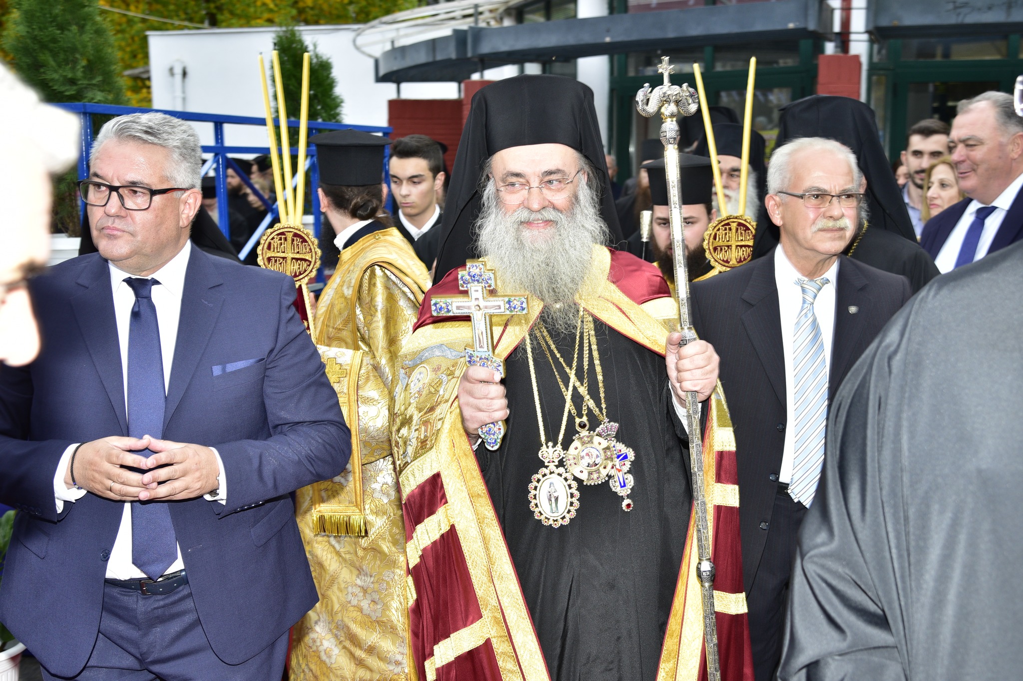 Η Ενθρόνιση του νέου Μητροπολίτη Δράμας Δωροθέου (ΦΩΤΟ) - Ορθοδοξία ...