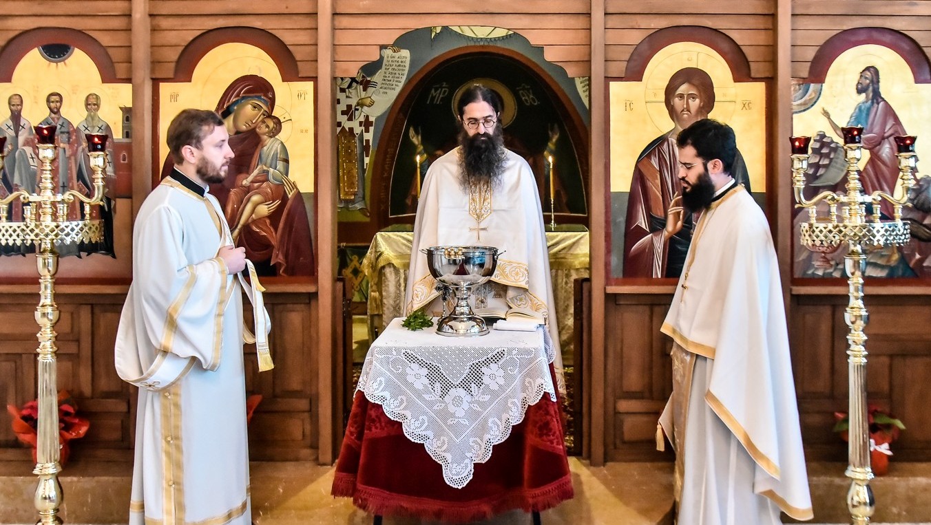 Α.Π.Θ.: Επαναλειτουργία του Πανεπιστημιακού Ναού των Τριών Ιεραρχών ...
