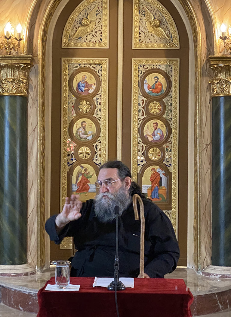 π. Ευάγγελος Παπανικολάου: «Προσωπικές εμπειρίες με σύγχρονους αγίους ...